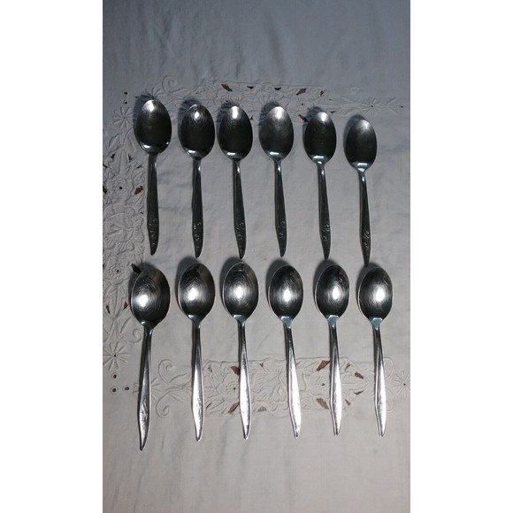 Misty Isle | Dining | Vintage Tradition Stainless Usa Misty Isle Set Of ...